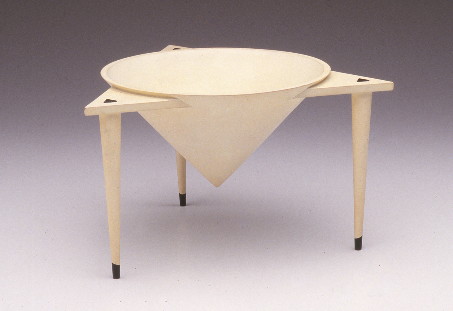 Tri-Cone - Museum for Art in Wood